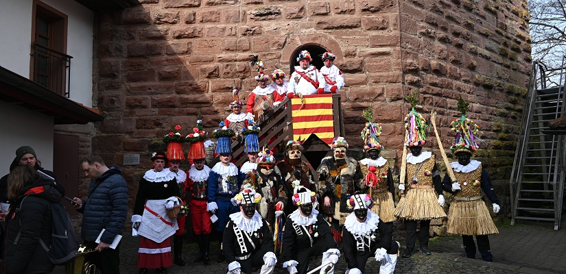 Hamry u Hlinska ožijí masopustní obchůzkou zapsanou na seznamu UNESCO ...